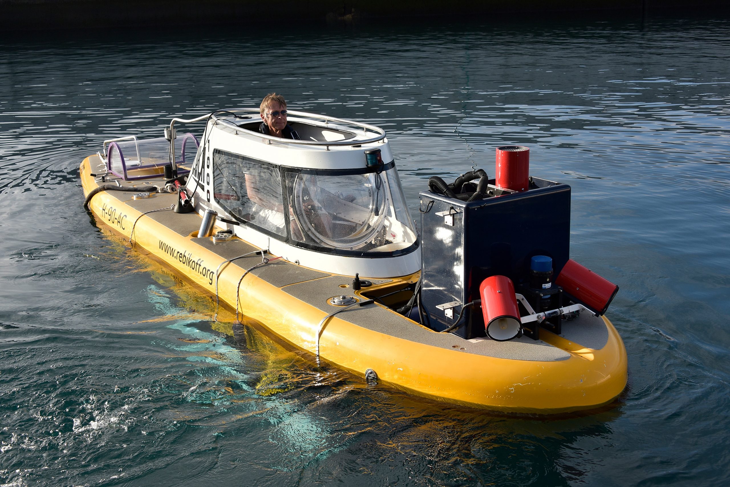 Submersible LULA 1000 – Fundação Rebikoff-Niggeler